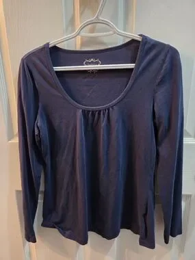 Reitmans | Tops | Reitmans Navy Long Sleeve Scoop Neck Top | Poshmark